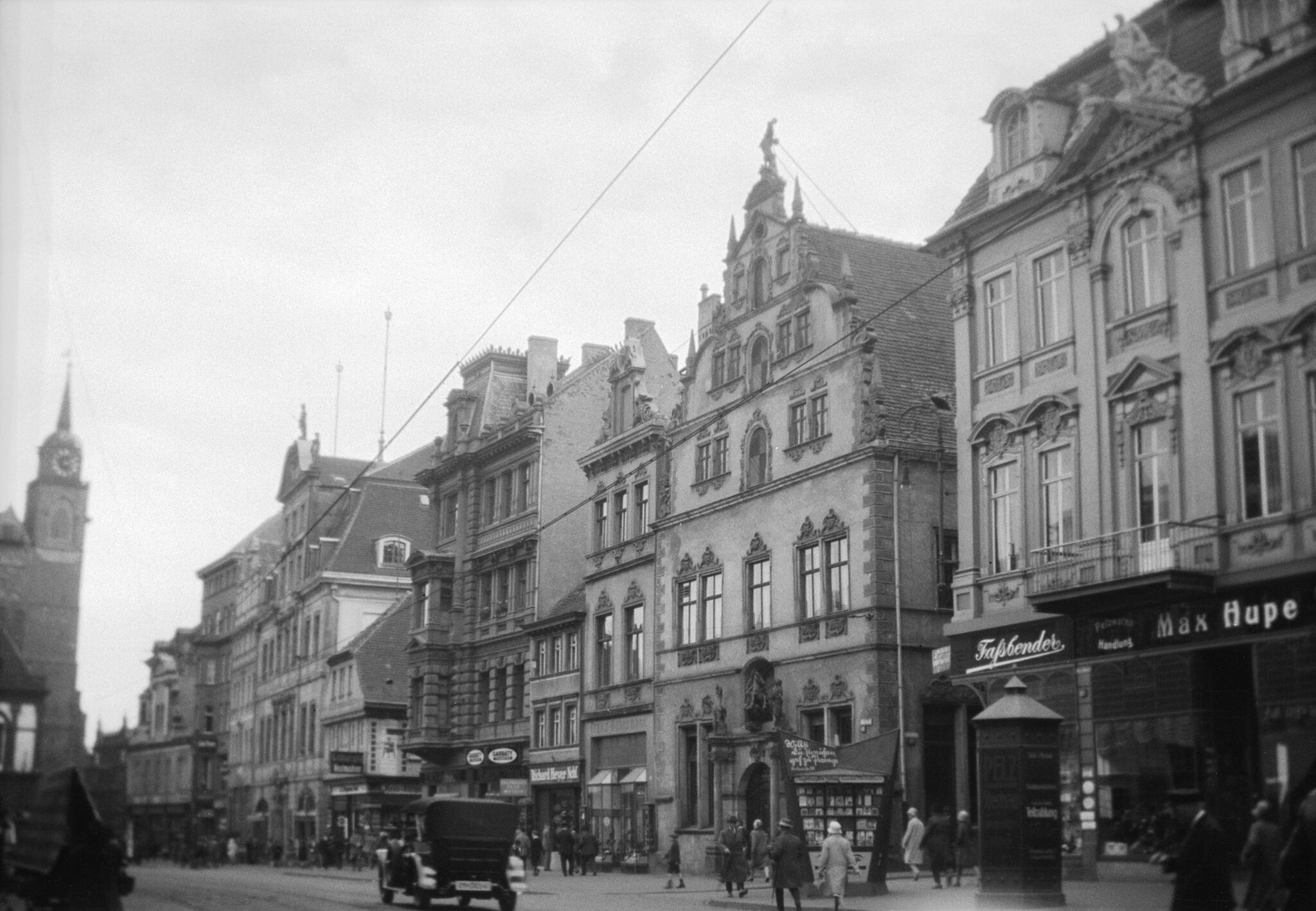 K-podd 76: Arkiv special – Vem var Berit Wallenberg? - K-blogg - Riksantikvarieämbetets blogg